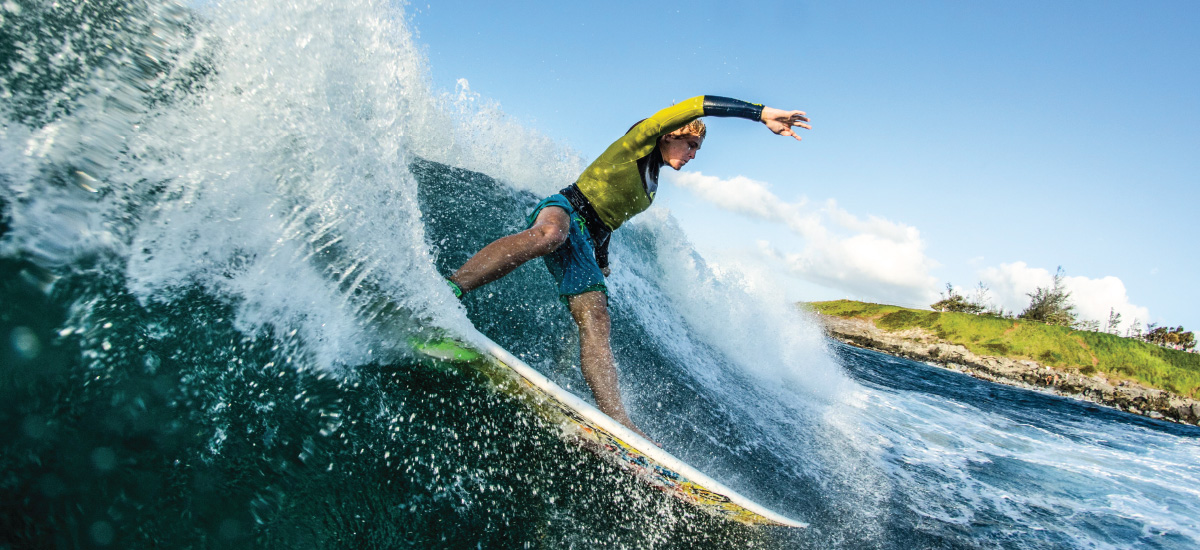 Cody-Young,-cranking.-Photo–Marc-Chambers – Freesurf Magazine